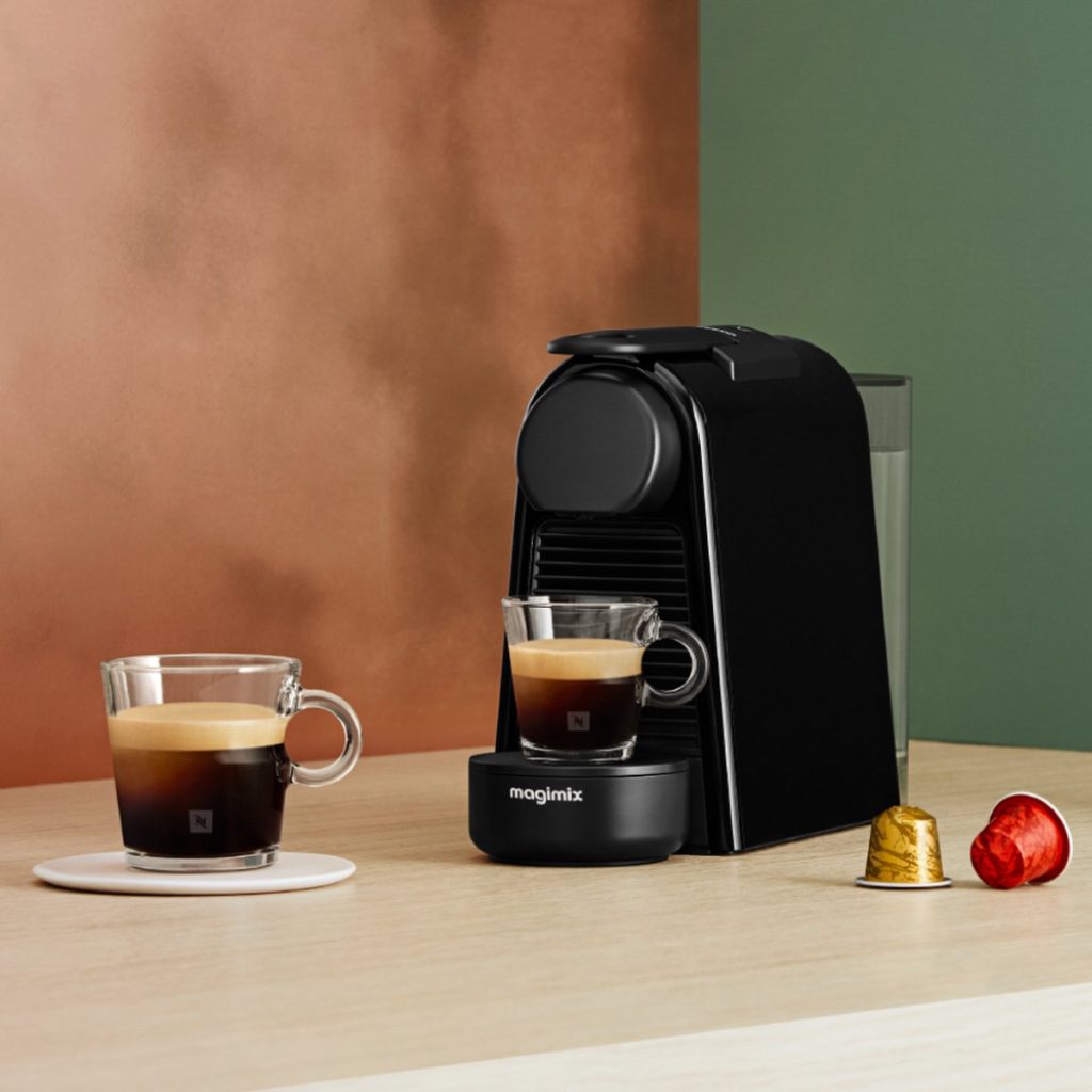 Nespresso M115 Essenza Mini Zwart Magimix - Leroy Opdorp